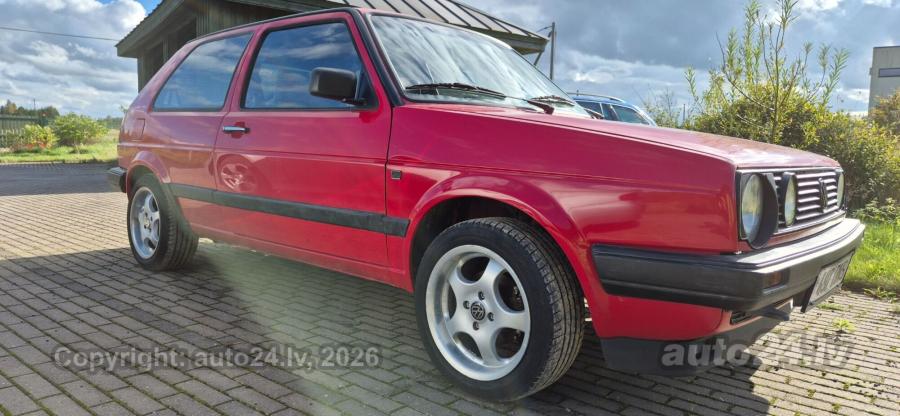 Sarkans Volkswagen Golf 1990 Tartu, ar dzinēja tilpumu 1.30 L un nobraukumu 291 tūkst. km par 2400 €, foto 4 vietnē AUTOMOTO.COM.LV