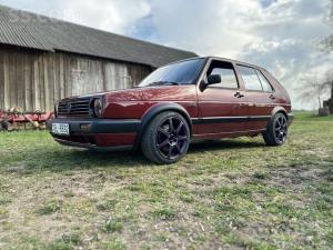 Sarkans Volkswagen Golf 1991 Cēsis, ar dzinēja tilpumu 2.00 L un nobraukumu 232 tūkst. km par 3500 €, foto 6 vietnē AUTOMOTO.COM.LV