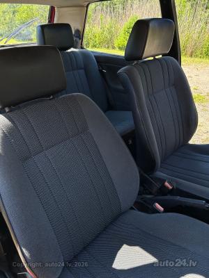 Sarkans Volkswagen Golf 1991 Pērnava, ar dzinēja tilpumu 1.30 L un nobraukumu 0 tūkst. km par 2000 €, foto 10 vietnē AUTOMOTO.COM.LV