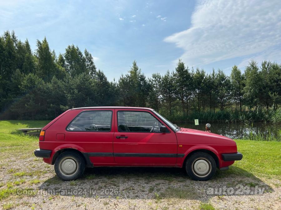 Sarkans Volkswagen Golf 1991 Tallina, ar dzinēja tilpumu 1.30 L un nobraukumu 222 tūkst. km par 1500 €, foto 5 vietnē AUTOMOTO.COM.LV