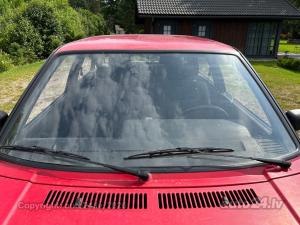 Sarkans Volkswagen Golf 1991 Tallina, ar dzinēja tilpumu 1.30 L un nobraukumu 222 tūkst. km par 1500 €, foto 16 vietnē AUTOMOTO.COM.LV