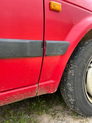 Sarkans Volkswagen Golf 1991 Tallina, ar dzinēja tilpumu 1.30 L un nobraukumu 222 tūkst. km par 1500 €, foto 18 vietnē AUTOMOTO.COM.LV