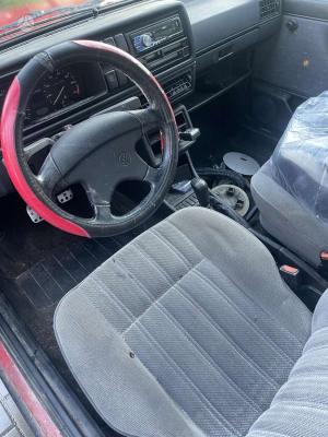 Sarkans Volkswagen Golf 1992 Trakai, ar dzinēja tilpumu 1.60 L un nobraukumu 334 tūkst. km par 450 €, foto 8 vietnē AUTOMOTO.COM.LV