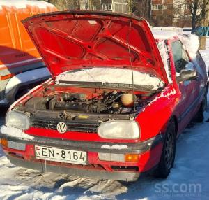 Красный Фольксваген Гольф 1994 в Рига, объемом двигателя 1.40 л и пробегом 172 тыс. км за 500 €, фото 5 на AUTOMOTO.COM.LV