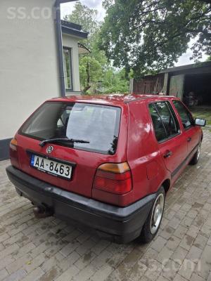 Sarkans Volkswagen Golf 1994 Rīga, ar dzinēja tilpumu 1.90 L un nobraukumu 104 tūkst. km par 1500 €, foto 3 vietnē AUTOMOTO.COM.LV