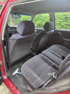 Sarkans Volkswagen Golf 1994 Rīga, ar dzinēja tilpumu 1.90 L un nobraukumu 104 tūkst. km par 1500 €, foto 4 vietnē AUTOMOTO.COM.LV