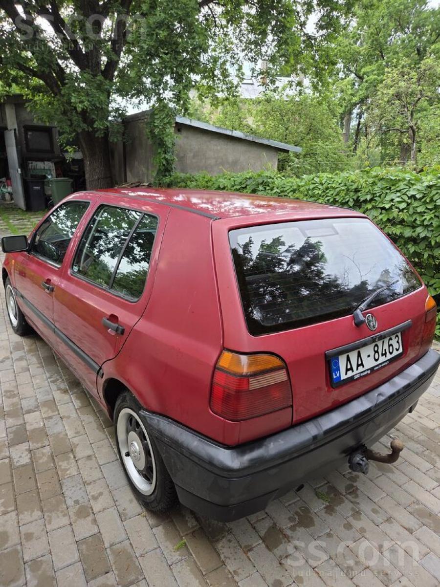 Sarkans Volkswagen Golf 1994 Rīga, ar dzinēja tilpumu 1.90 L un nobraukumu 104 tūkst. km par 1500 €, foto 7 vietnē AUTOMOTO.COM.LV
