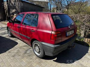 Red Volkswagen Golf 1994 in Riga, with an engine capacity of 1.90 L and mileage of 103 thousand km for 2000 €, photo 3 on AUTOMOTO.COM.LV