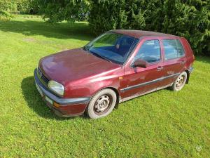 Sarkans Volkswagen Golf 1994 Kaišiadorys, ar dzinēja tilpumu 1.80 L un nobraukumu 176 tūkst. km par 450 €, foto 8 vietnē AUTOMOTO.COM.LV