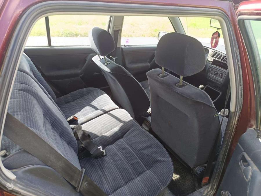 Sarkans Volkswagen Golf 1994 Kaišiadorys, ar dzinēja tilpumu 1.80 L un nobraukumu 176 tūkst. km par 450 €, foto 11 vietnē AUTOMOTO.COM.LV