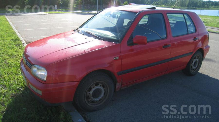 Red Volkswagen Golf 1995 in Balvi, with an engine capacity of 1.90 L and mileage of 285 thousand km for 1750 €, photo 6 on AUTOMOTO.COM.LV
