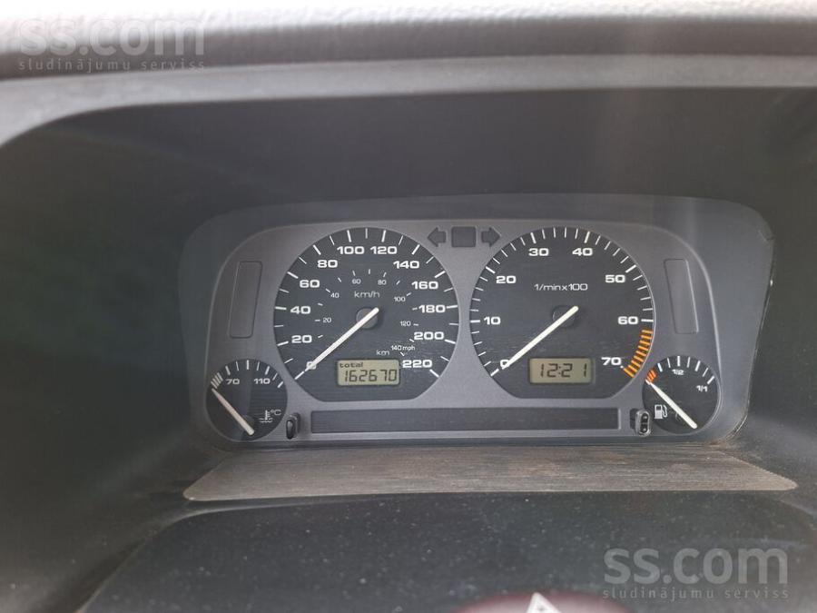 Sarkans Volkswagen Golf 1997 Ogre, ar dzinēja tilpumu 1.80 L un nobraukumu 163 tūkst. km par 400 €, foto 8 vietnē AUTOMOTO.COM.LV