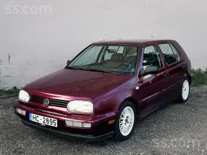 Красный Фольксваген Гольф 1997 в Рига, объемом двигателя 1.80 л и пробегом 162 тыс. км за 1090 €, фото  на AUTOMOTO.COM.LV