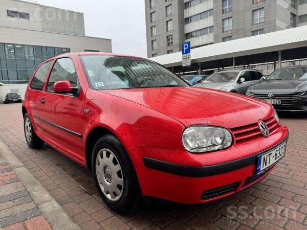 Sarkans Volkswagen Golf 1998 Rīga, ar dzinēja tilpumu 1.40 L un nobraukumu 0 tūkst. km par 500 €, foto 1 vietnē AUTOMOTO.COM.LV