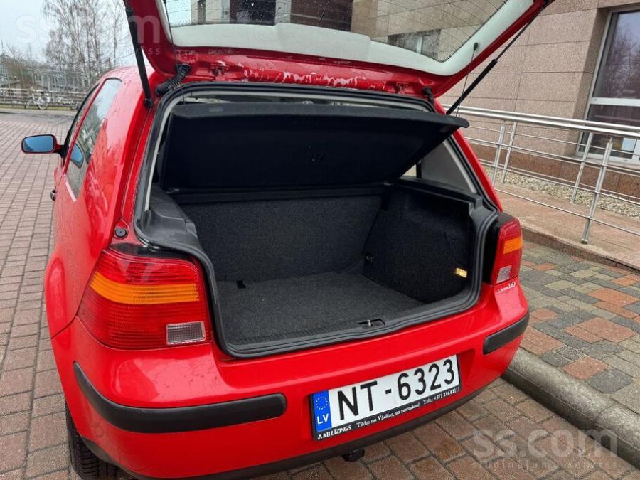 Red Volkswagen Golf 1998 in Riga, with an engine capacity of 1.40 L and mileage of 0 thousand km for 1600 €, photo 5 on AUTOMOTO.COM.LV