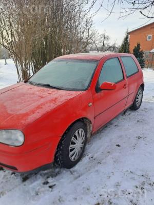 Sarkans Volkswagen Golf 1998 Valmiera, ar dzinēja tilpumu 1.90 L un nobraukumu 375 tūkst. km par 650 €, foto 3 vietnē AUTOMOTO.COM.LV
