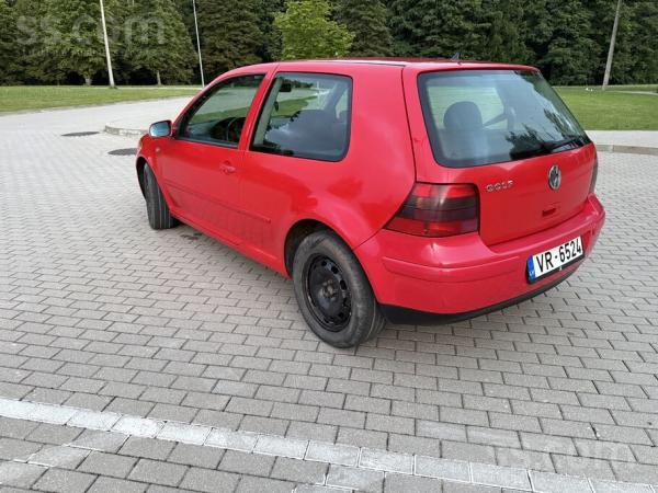 Sarkans Volkswagen Golf 1998 Limbaži, ar dzinēja tilpumu 1.90 L un nobraukumu 378 tūkst. km par 1250 €, foto 2 vietnē AUTOMOTO.COM.LV