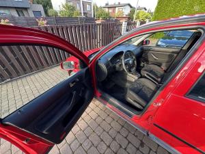 Sarkans Volkswagen Golf 1998 Viļņa, ar dzinēja tilpumu 1.39 L un nobraukumu 200 tūkst. km par 1200 €, foto 7 vietnē AUTOMOTO.COM.LV