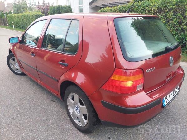Red Volkswagen Golf 1999 in Riga, with an engine capacity of 2.00 L and mileage of 0 thousand km for 695 €, photo 8 on AUTOMOTO.COM.LV