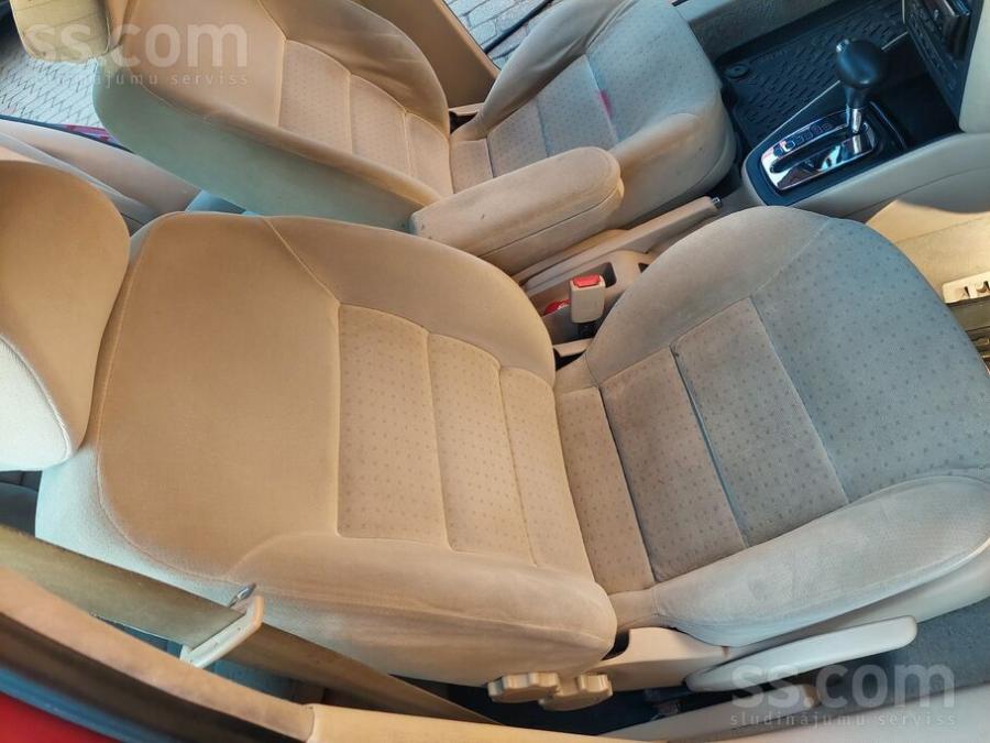 Sarkans Volkswagen Golf 1999 Rīga, ar dzinēja tilpumu 2.00 L un nobraukumu 0 tūkst. km par 695 €, foto 26 vietnē AUTOMOTO.COM.LV