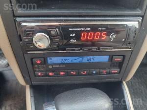 Sarkans Volkswagen Golf 1999 Rīga, ar dzinēja tilpumu 2.00 L un nobraukumu 0 tūkst. km par 695 €, foto 31 vietnē AUTOMOTO.COM.LV