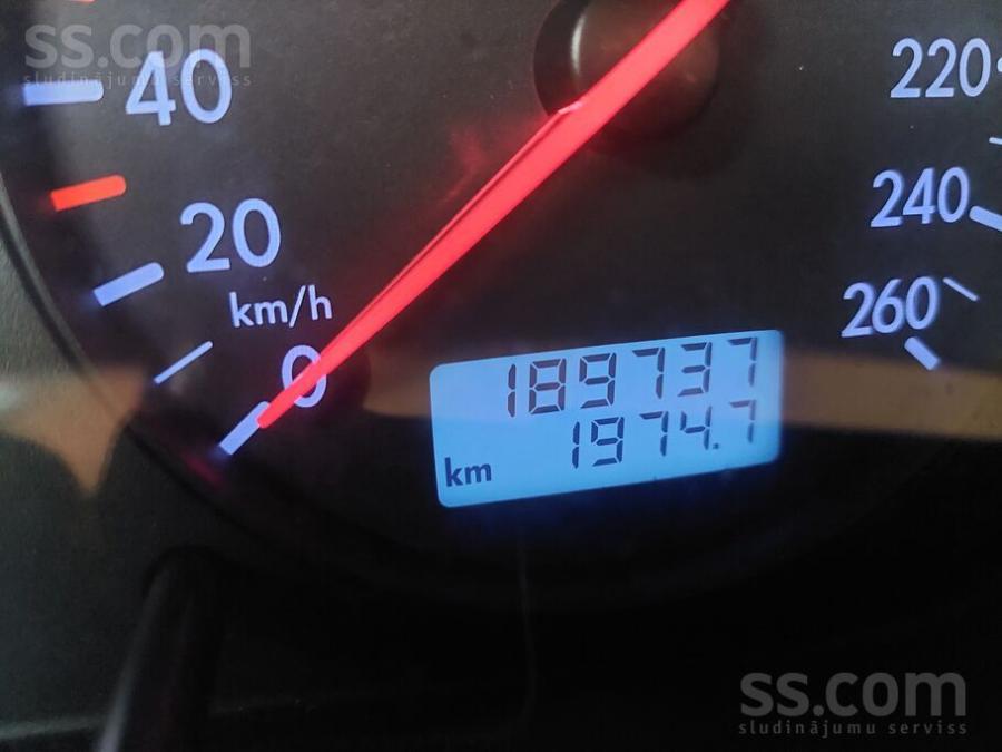 Sarkans Volkswagen Golf 1999 Rīga, ar dzinēja tilpumu 2.00 L un nobraukumu 0 tūkst. km par 695 €, foto 34 vietnē AUTOMOTO.COM.LV