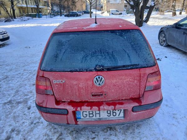 Sarkans Volkswagen Golf 2000 Kauņa, ar dzinēja tilpumu 1.40 L un nobraukumu 230 tūkst. km par 650 €, foto 4 vietnē AUTOMOTO.COM.LV
