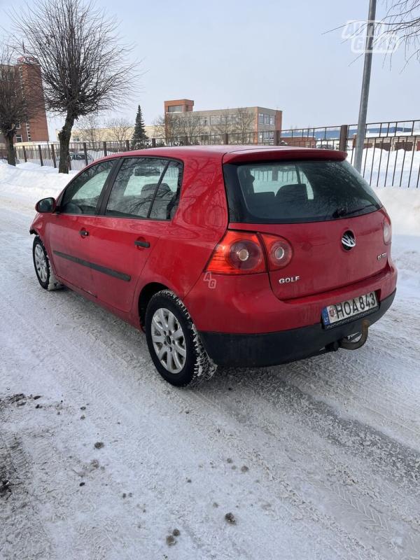 Red Volkswagen Golf 2000 in Panevezys, with an engine capacity of 1.90 L and mileage of 290 thousand km for 700 €, photo 5 on AUTOMOTO.COM.LV
