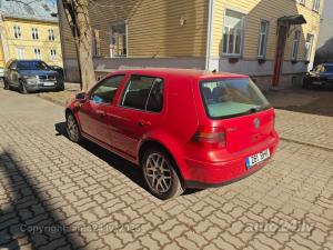 Red Volkswagen Golf 2000 in Tallinn, with an engine capacity of 1.80 L and mileage of 309 thousand km for 2750 €, photo 3 on AUTOMOTO.COM.LV