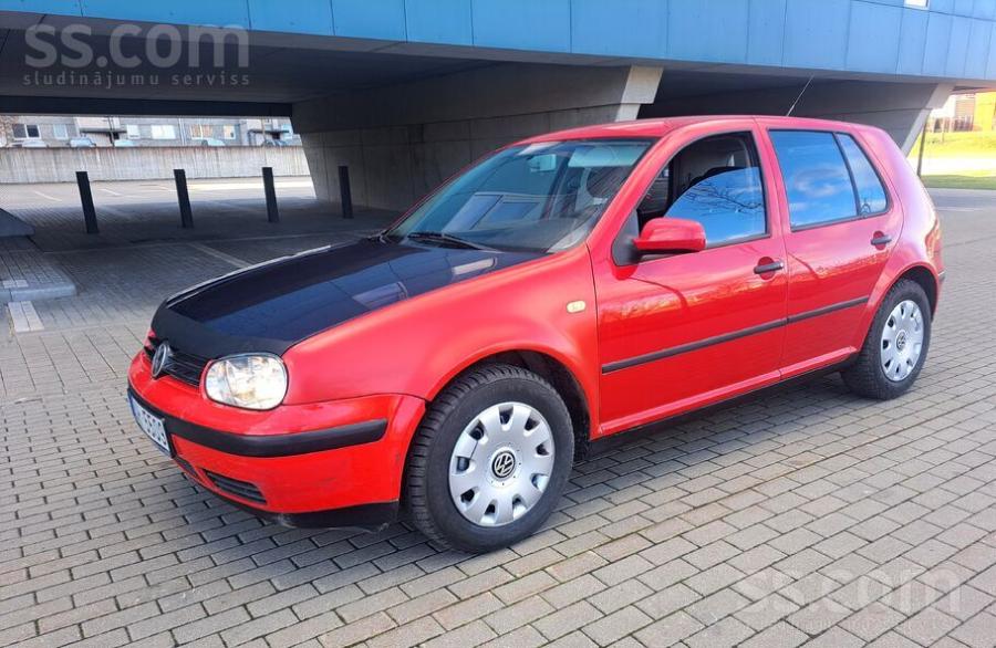 Sarkans Volkswagen Golf 2001 Jēkabpils, ar dzinēja tilpumu 1.60 L un nobraukumu 329 tūkst. km par 990 €, foto 7 vietnē AUTOMOTO.COM.LV