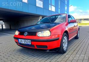 Sarkans Volkswagen Golf 2001 Jēkabpils, ar dzinēja tilpumu 1.60 L un nobraukumu 329 tūkst. km par 990 €, foto 8 vietnē AUTOMOTO.COM.LV