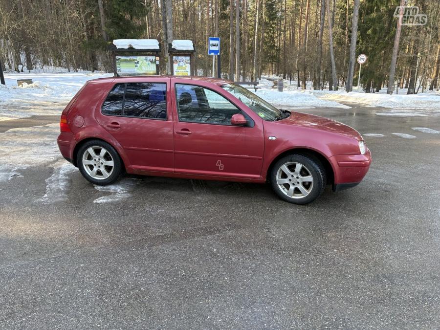 Sarkans Volkswagen Golf 2002 Anykščiai, ar dzinēja tilpumu 1.90 L un nobraukumu 346 tūkst. km par 450 €, foto 5 vietnē AUTOMOTO.COM.LV