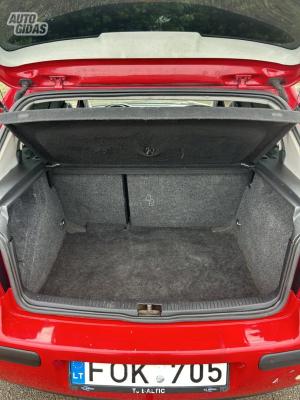 Sarkans Volkswagen Golf 2002 Marijampole, ar dzinēja tilpumu 1.90 L un nobraukumu 372 tūkst. km par 1000 €, foto 8 vietnē AUTOMOTO.COM.LV