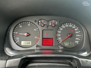 Sarkans Volkswagen Golf 2002 Marijampole, ar dzinēja tilpumu 1.90 L un nobraukumu 372 tūkst. km par 1000 €, foto 10 vietnē AUTOMOTO.COM.LV