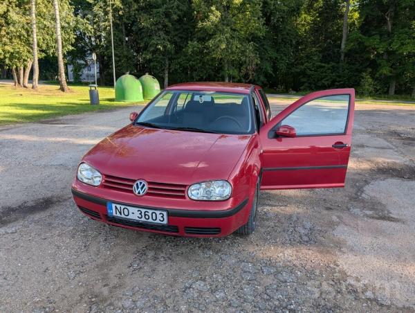 Красный Фольксваген Гольф 2002 в Прейли, объемом двигателя 1.90 л и пробегом 350 тыс. км за 1500 €, фото 1 на AUTOMOTO.COM.LV