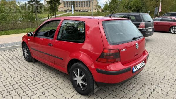 Sarkans Volkswagen Golf 2003 Saldus, ar dzinēja tilpumu 1.40 L un nobraukumu 199 tūkst. km par 1000 €, foto 6 vietnē AUTOMOTO.COM.LV