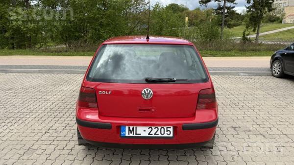 Sarkans Volkswagen Golf 2003 Saldus, ar dzinēja tilpumu 1.40 L un nobraukumu 199 tūkst. km par 1000 €, foto 8 vietnē AUTOMOTO.COM.LV