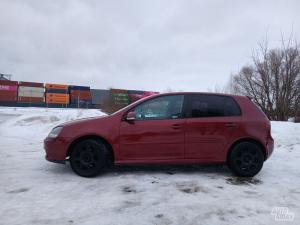 Red Volkswagen Golf 2004 in Klaipeda, with an engine capacity of 1.60 L and mileage of 283 thousand km for 2099 €, photo 22 on AUTOMOTO.COM.LV