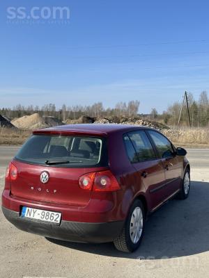 Sarkans Volkswagen Golf 2004 Jēkabpils, ar dzinēja tilpumu 1.60 L un nobraukumu 0 tūkst. km par 1300 €, foto 4 vietnē AUTOMOTO.COM.LV