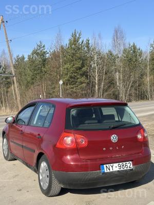 Sarkans Volkswagen Golf 2004 Jēkabpils, ar dzinēja tilpumu 1.60 L un nobraukumu 0 tūkst. km par 1300 €, foto 6 vietnē AUTOMOTO.COM.LV