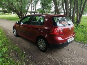 Красный Фольксваген Гольф 2004 в Рига, объемом двигателя 1.90 л и пробегом 224 тыс. км за 2800 €, фото 4 на AUTOMOTO.COM.LV