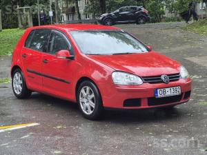 Red Volkswagen Golf 2004 in Riga, with an engine capacity of 1.40 L and mileage of 256 thousand km for 1650 €, photo 5 on AUTOMOTO.COM.LV