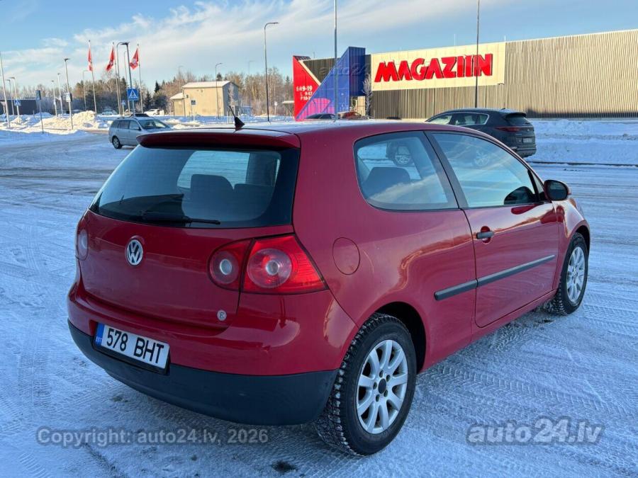 Sarkans Volkswagen Golf 2005 Rapla, ar dzinēja tilpumu 1.60 L un nobraukumu 200 tūkst. km par 1900 €, foto 6 vietnē AUTOMOTO.COM.LV