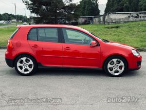 Red Volkswagen Golf 2005 in Tallinn, with an engine capacity of 2.00 L and mileage of 280 thousand km for 3990 €, photo 6 on AUTOMOTO.COM.LV