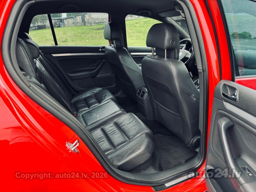 Red Volkswagen Golf 2005 in Tallinn, with an engine capacity of 2.00 L and mileage of 280 thousand km for 3990 €, photo 13 on AUTOMOTO.COM.LV