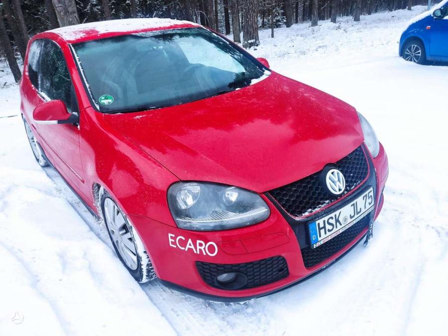 Sarkans Volkswagen Golf 2006 Utena, ar dzinēja tilpumu 1.98 L un nobraukumu 254 tūkst. km par 3650 €, foto 11 vietnē AUTOMOTO.COM.LV