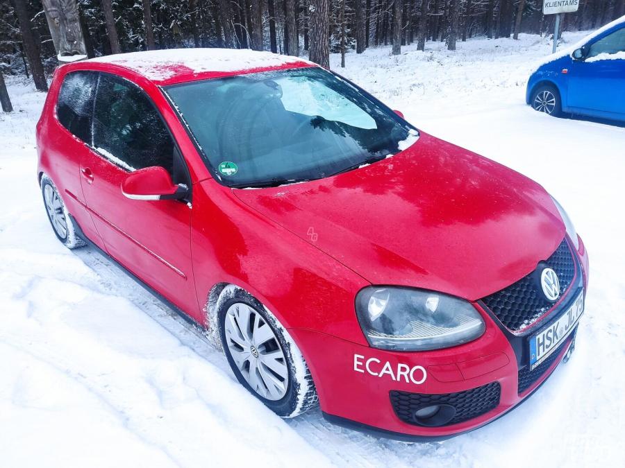 Sarkans Volkswagen Golf 2006 Utena, ar dzinēja tilpumu 2.00 L un nobraukumu 246 tūkst. km par 3650 €, foto 3 vietnē AUTOMOTO.COM.LV