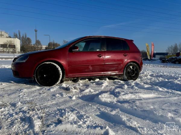 Sarkans Volkswagen Golf 2006 Kauņa, ar dzinēja tilpumu 1.60 L un nobraukumu 250 tūkst. km par 950 €, foto 7 vietnē AUTOMOTO.COM.LV