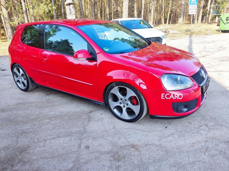 Sarkans Volkswagen Golf 2006 Utena, ar dzinēja tilpumu 2.00 L un nobraukumu 246 tūkst. km par 3550 €, foto 11 vietnē AUTOMOTO.COM.LV