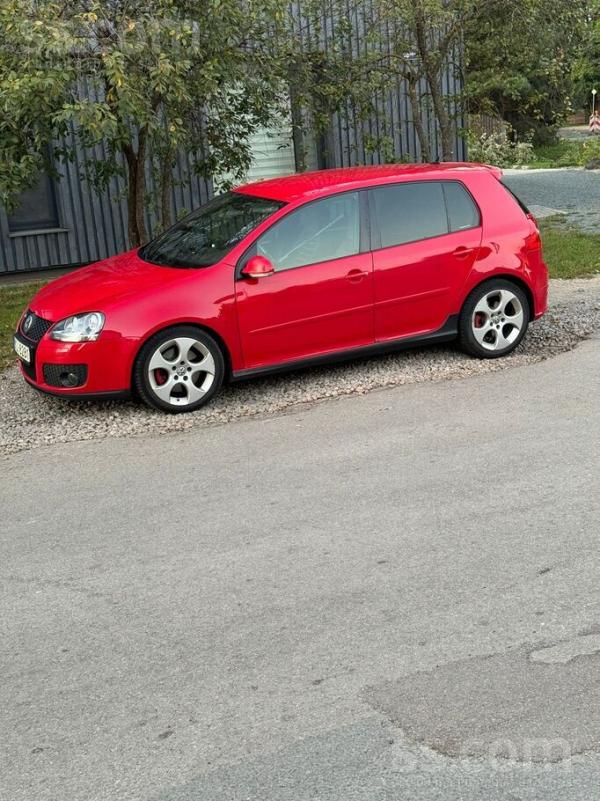 Sarkans Volkswagen Golf 2006 Valmiera, ar dzinēja tilpumu 2.00 L un nobraukumu 400 tūkst. km par 4000 €, foto 1 vietnē AUTOMOTO.COM.LV